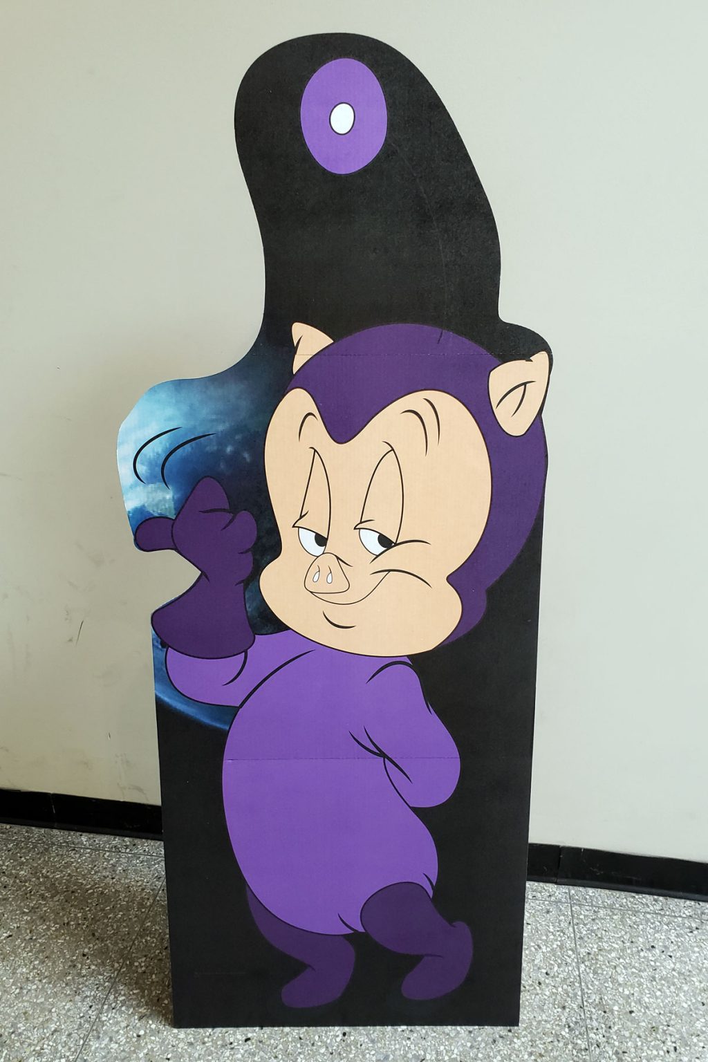 Cartoons & Comics Cardboard Cutouts - SWIT Sports
