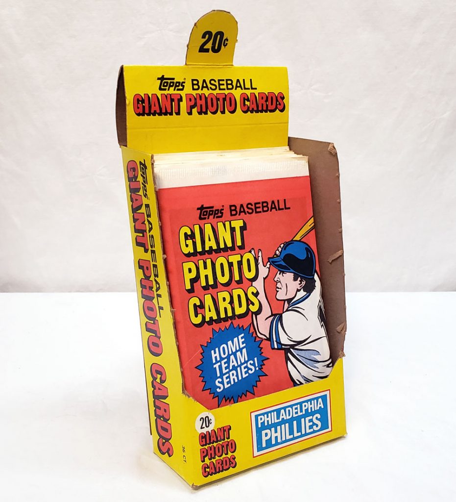 1981 Topps Giant Photo Cards Display & Packs - SWIT Sports