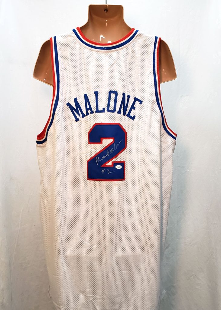 Moses Malone Signed Jersey JSA PP55764 - SWIT Sports